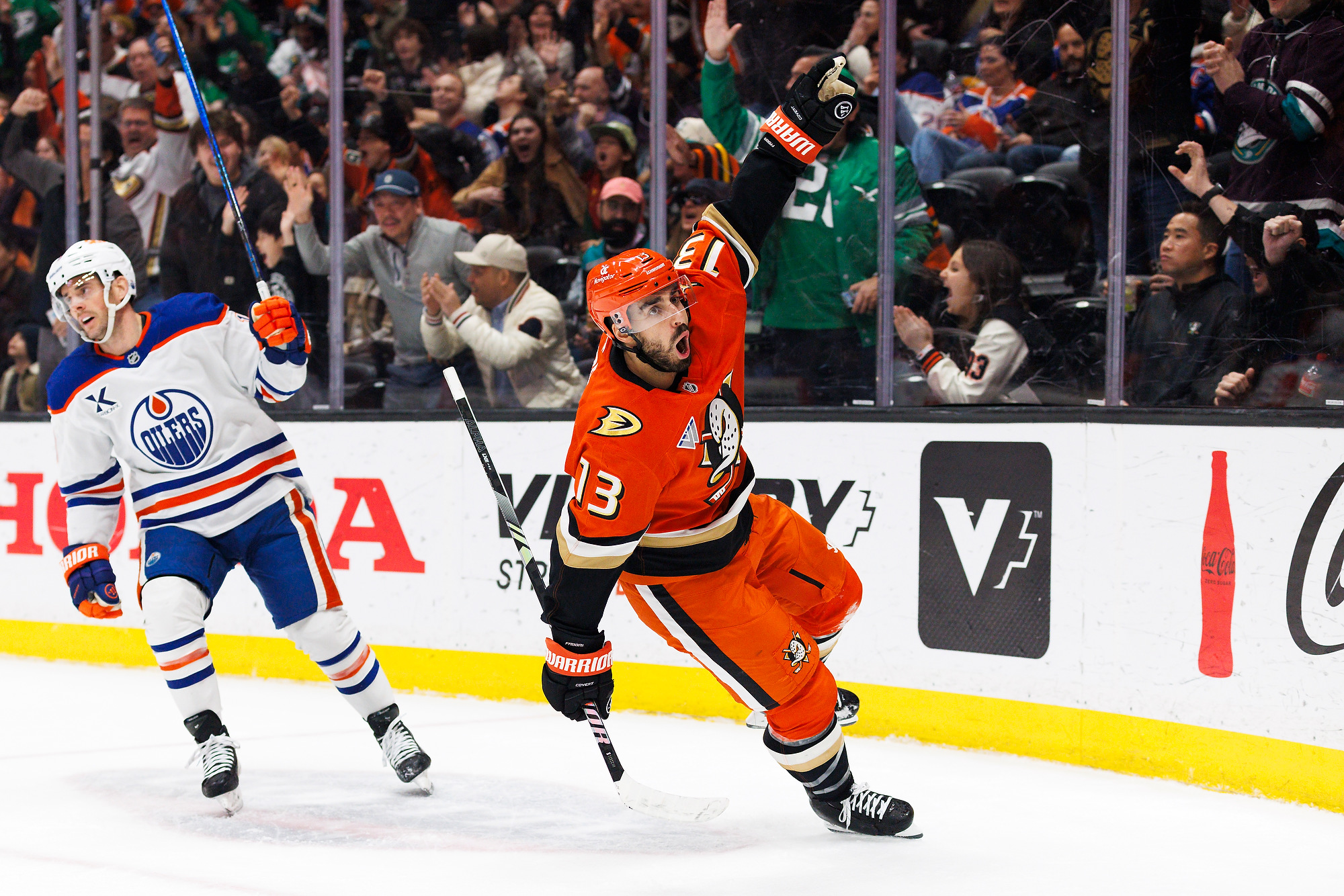 TST Images: Ducks defeat Oilers, 5-3 at the Honda Center