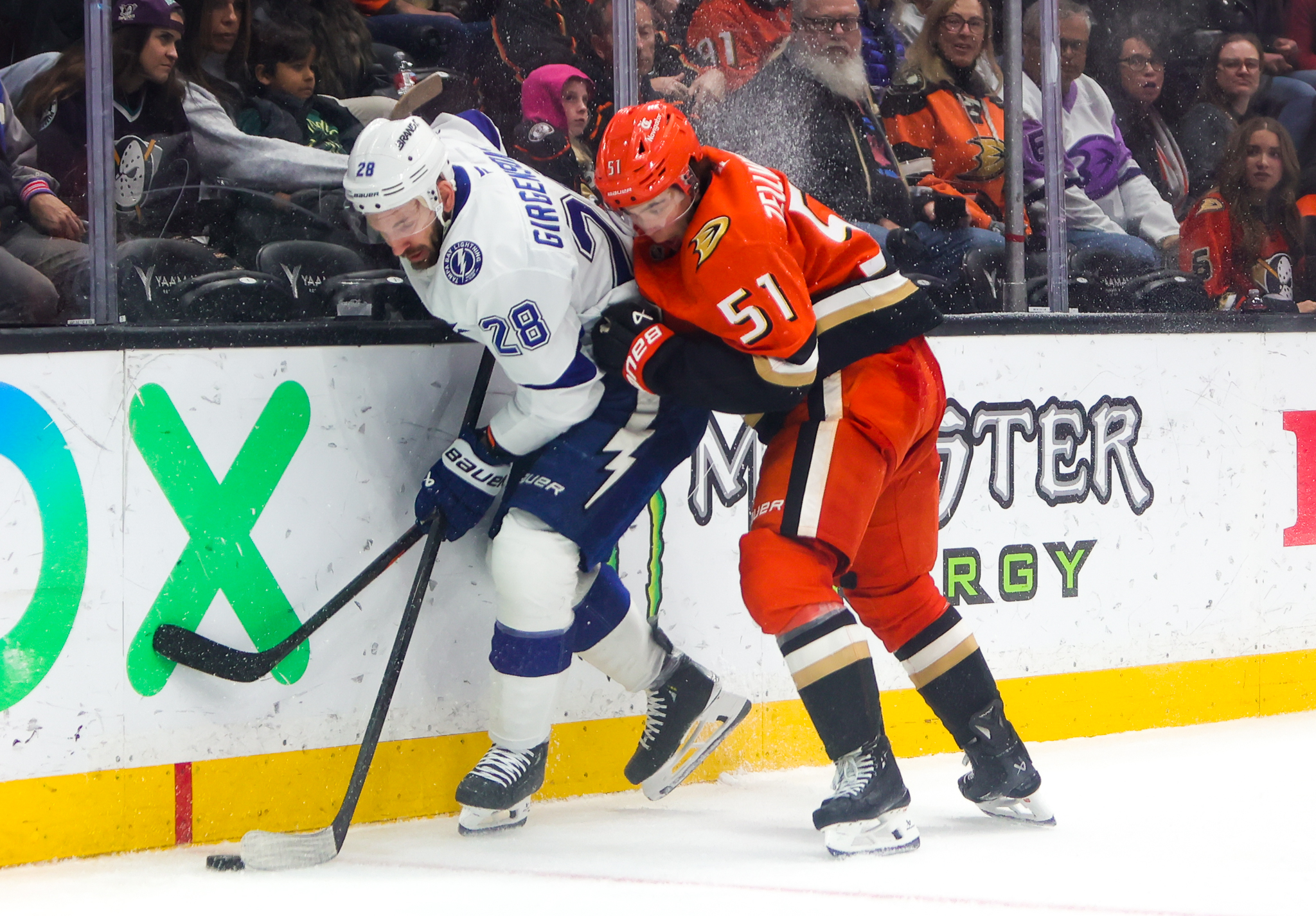 TST Images: Anaheim Ducks defeat Tampa Bay Lightning, 4-1