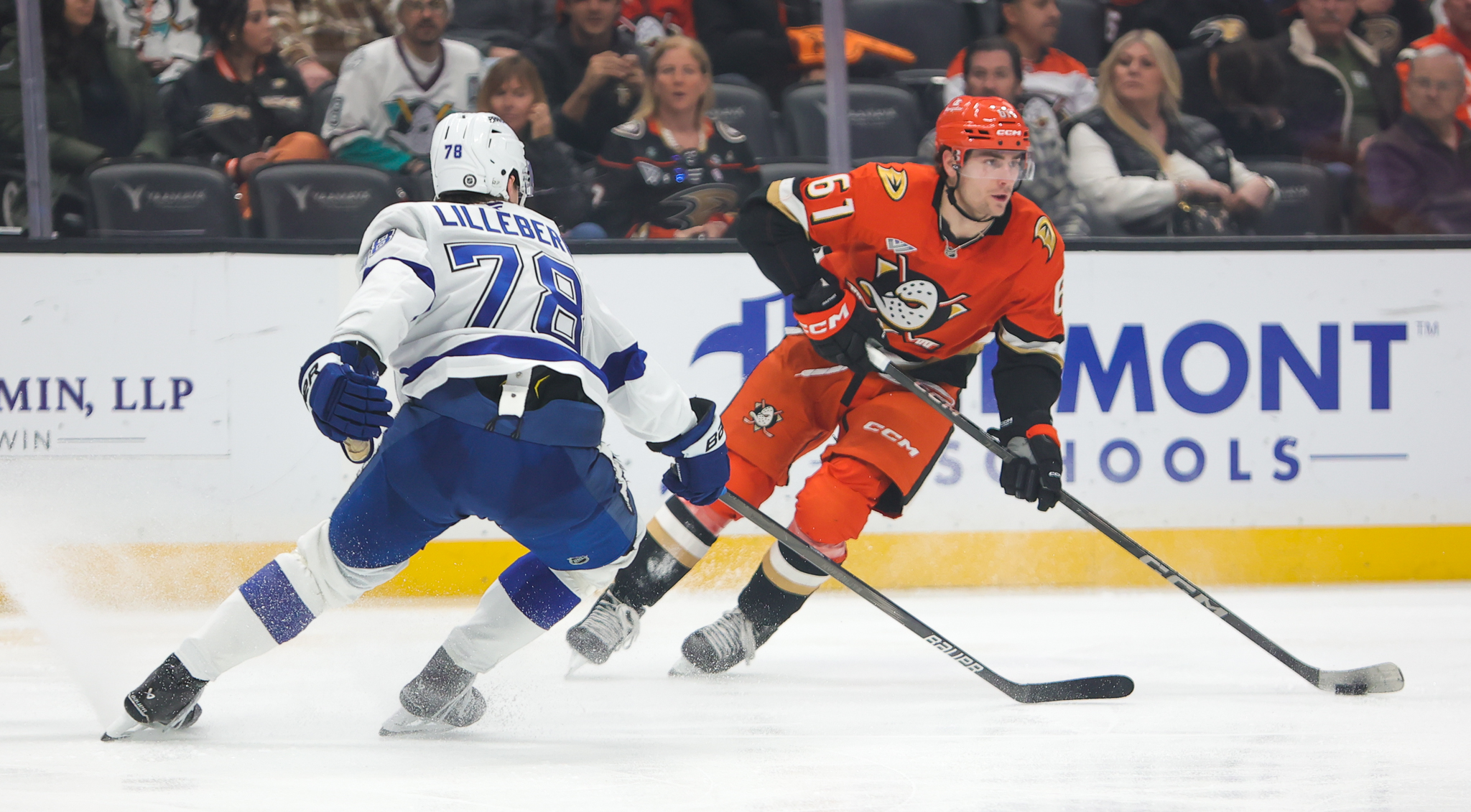TST Images: Anaheim Ducks defeat Tampa Bay Lightning, 4-1