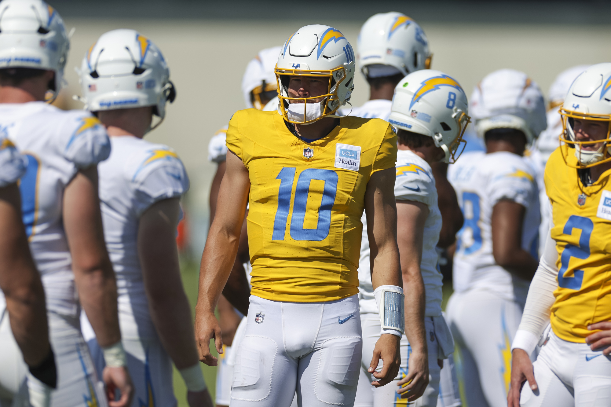 Chargers camp day 5: Pads come on; O-Line vs. D-Line must see
