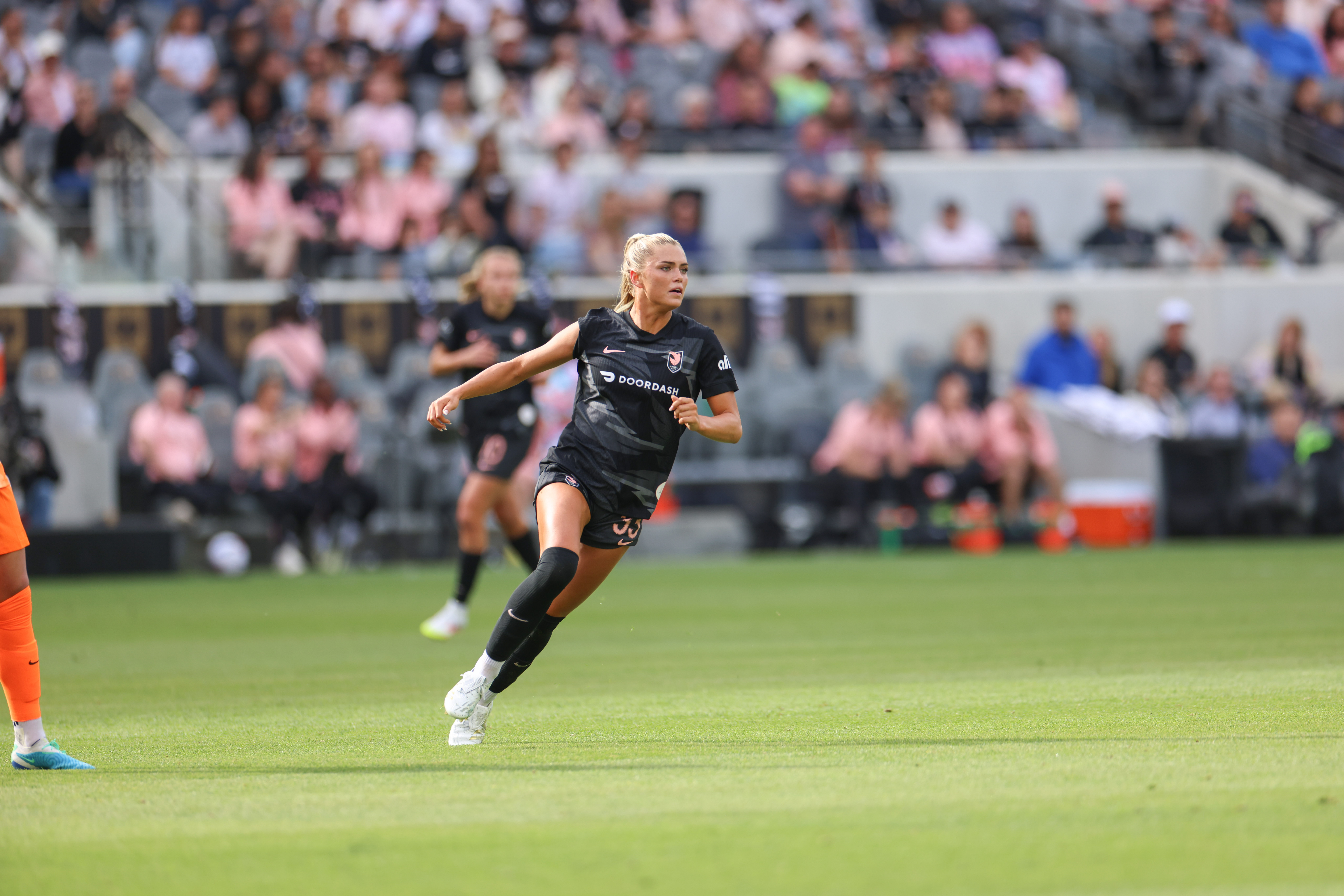 Jersey "grit" fueling rookie Tiernan's NWSL journey