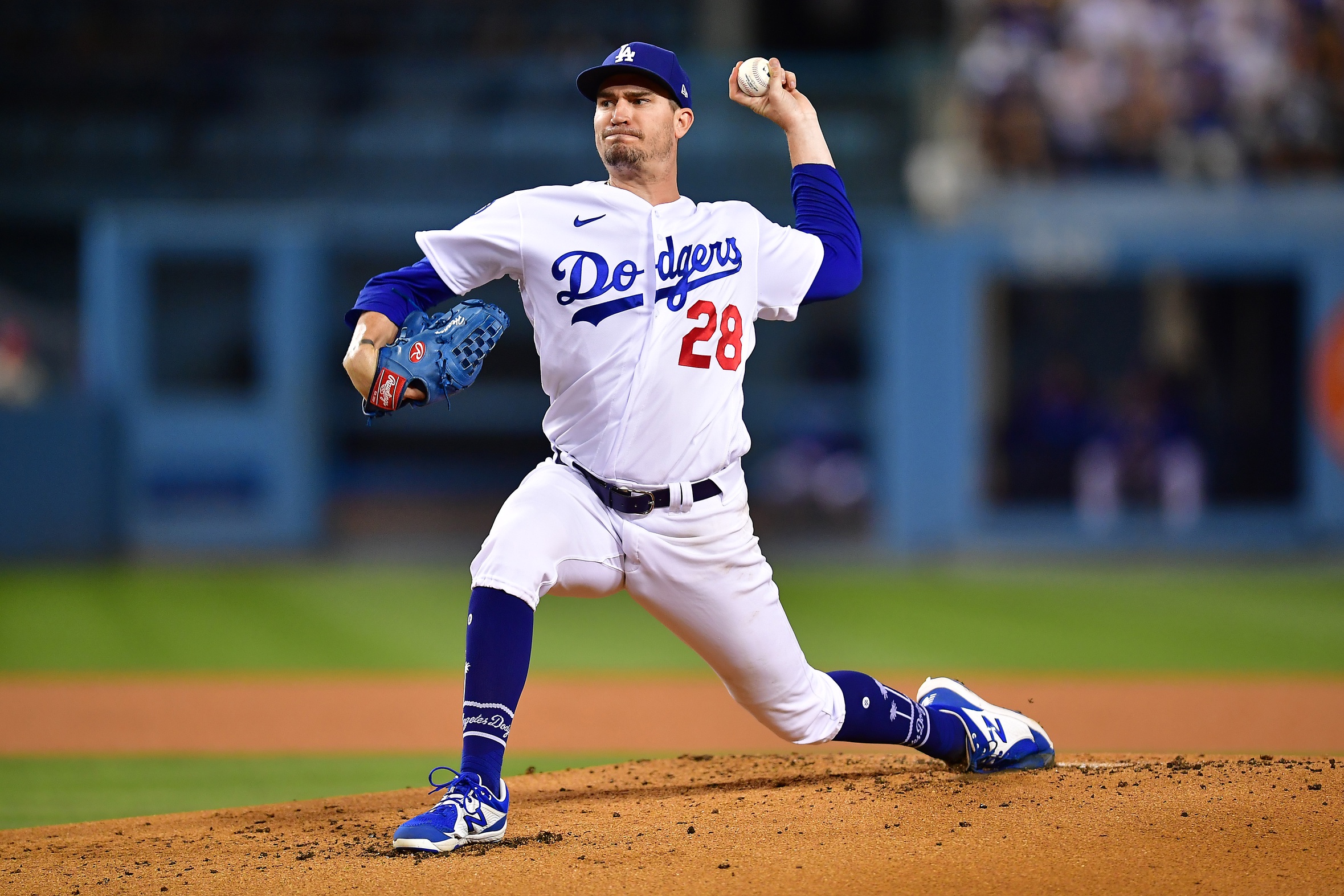 Dodgers bring back a familiar arm, sign Andrew Heaney to minor-league deal