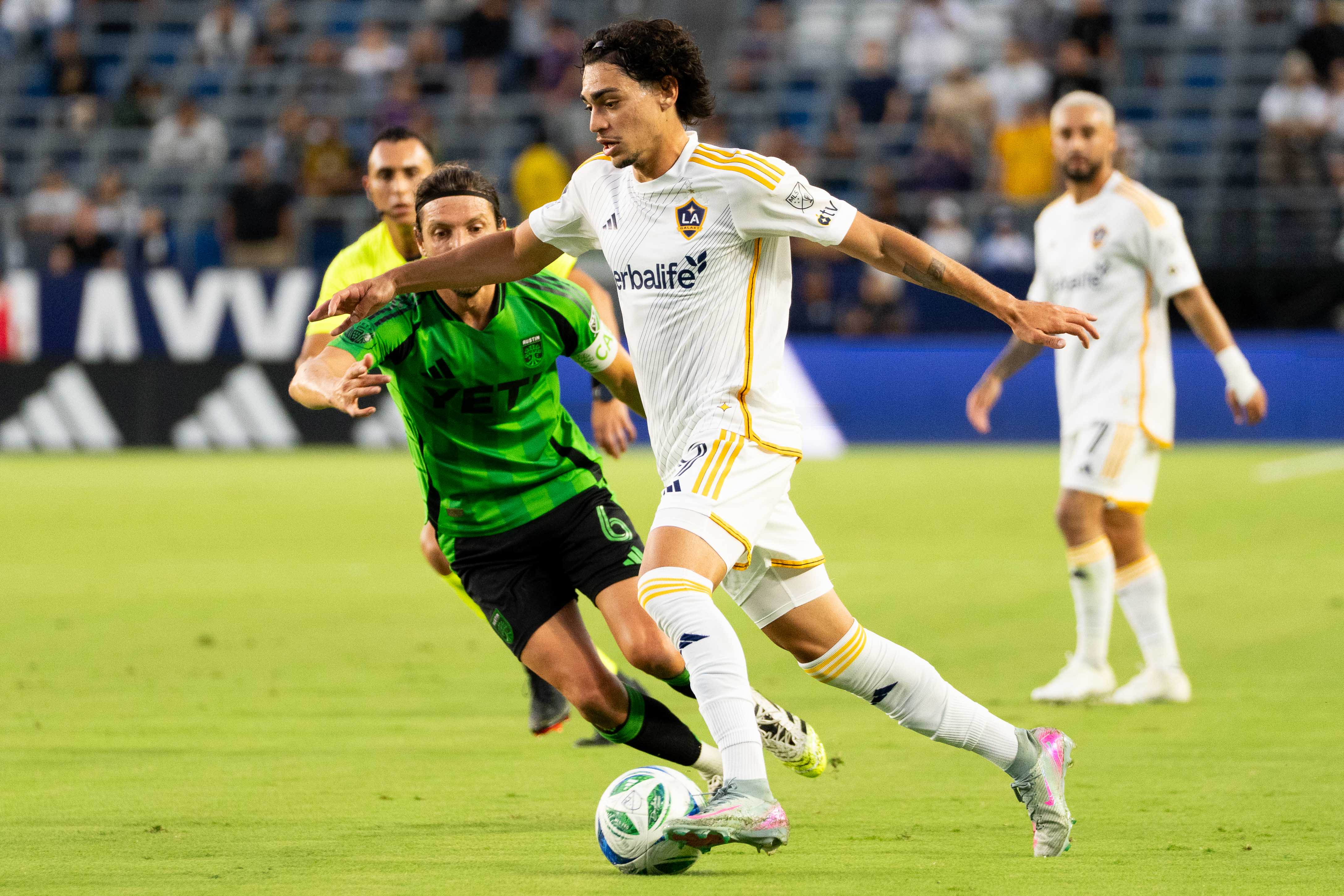 Austin FC defeats the LA Galaxy, 2-1, at Dignity Health Sports Park