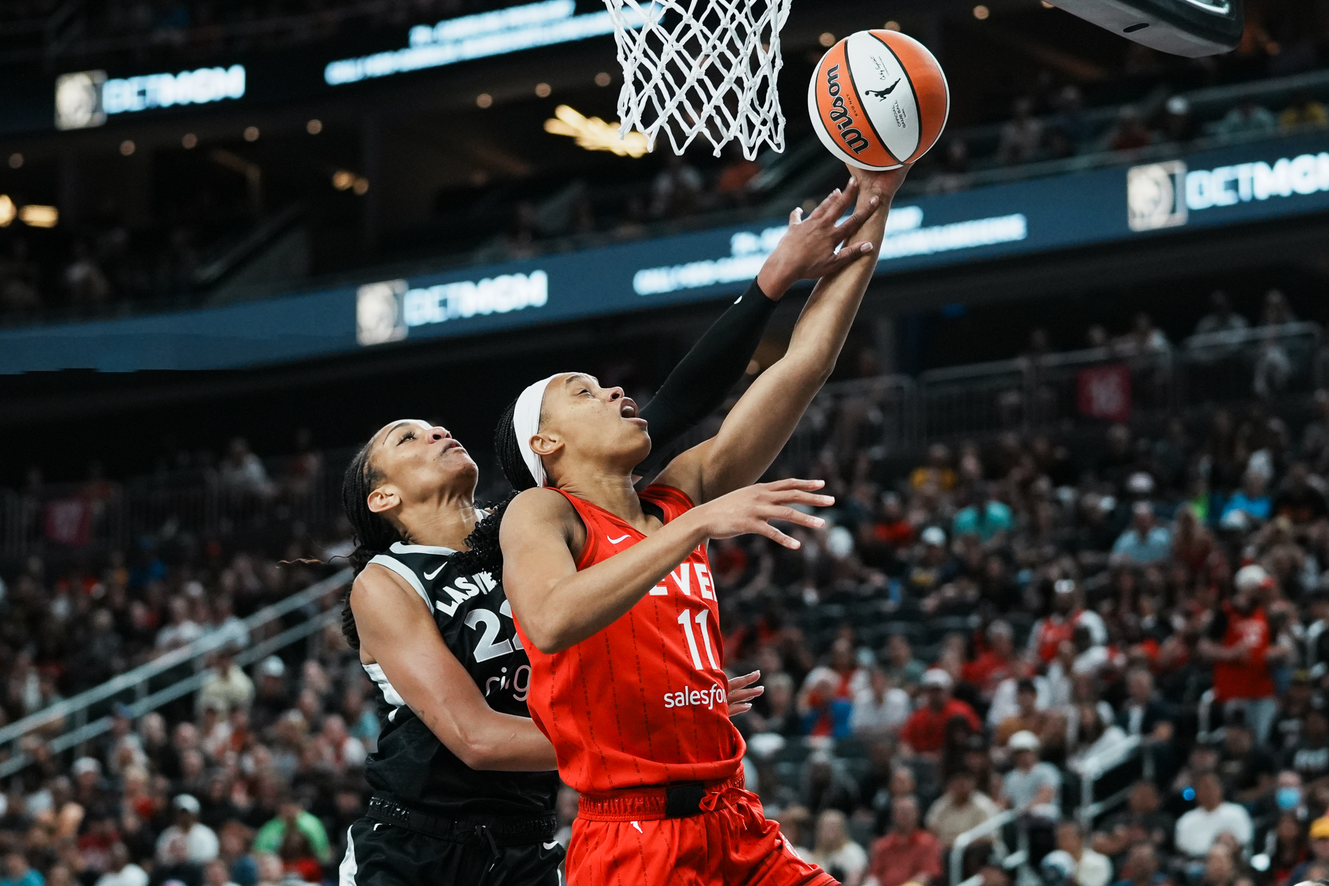 TST Images: Aces defeat Fever 89-81