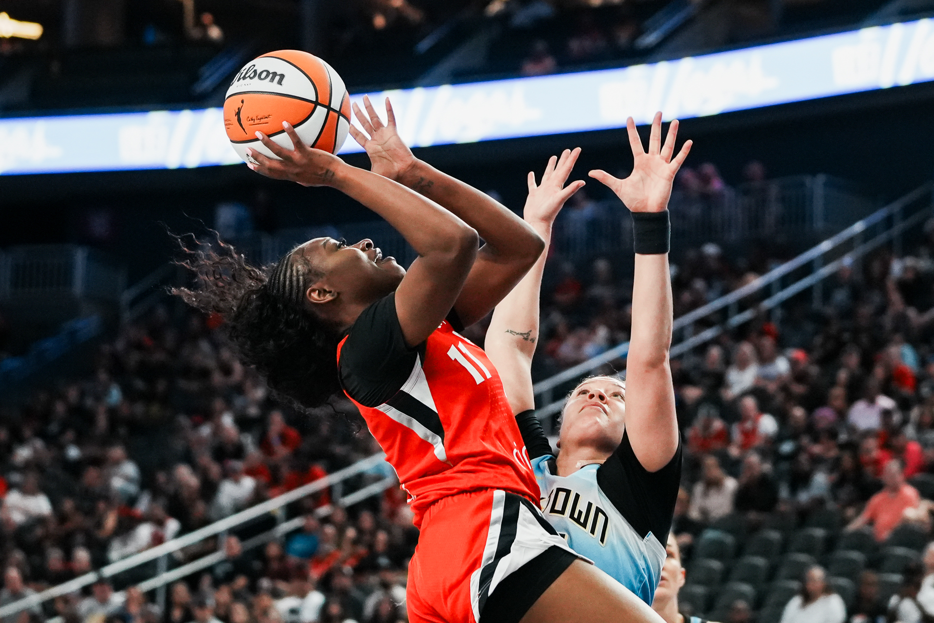 TST Images: Aces defeat Sky, 80-66, at T-Mobile Arena