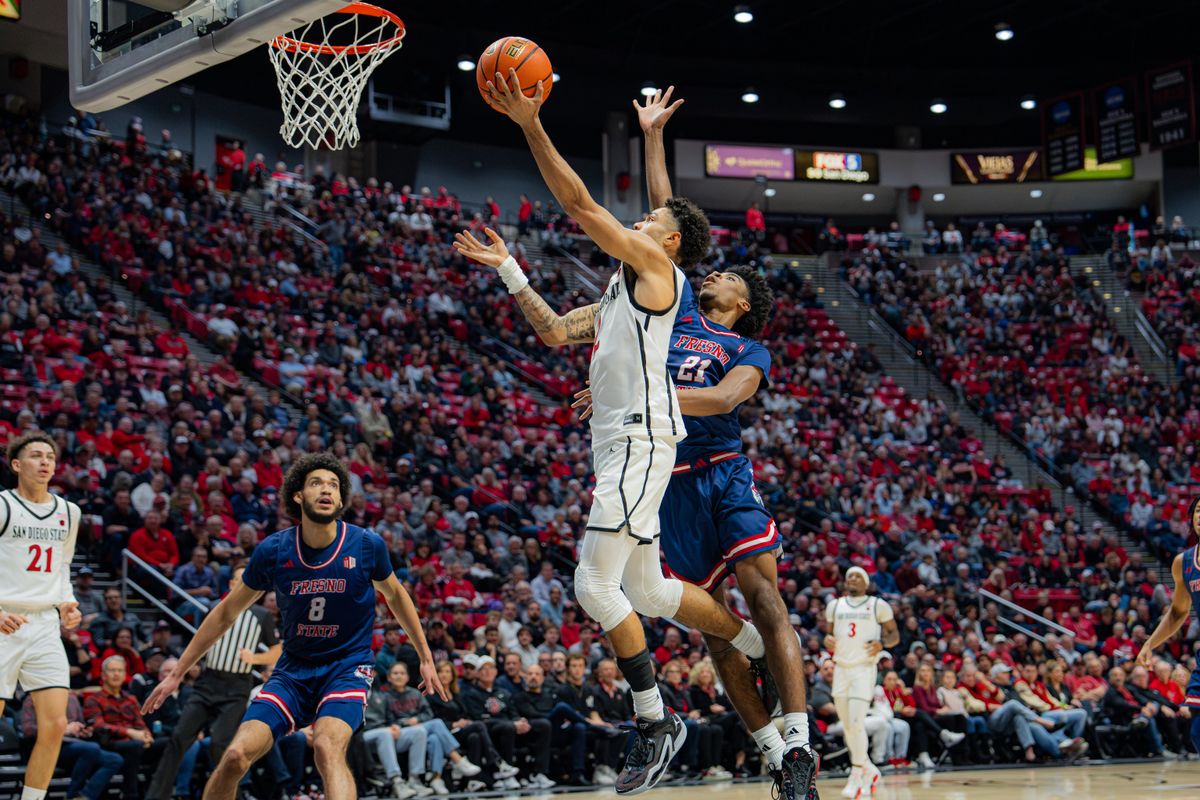TST Images: SDSU takes down Fresno State, 83-60