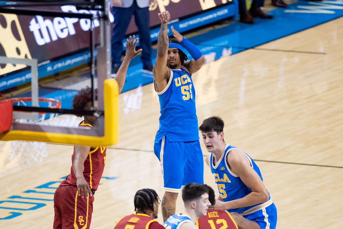 TST Images: UCLA Ends Regular Season in Style with Commanding Win Over USC