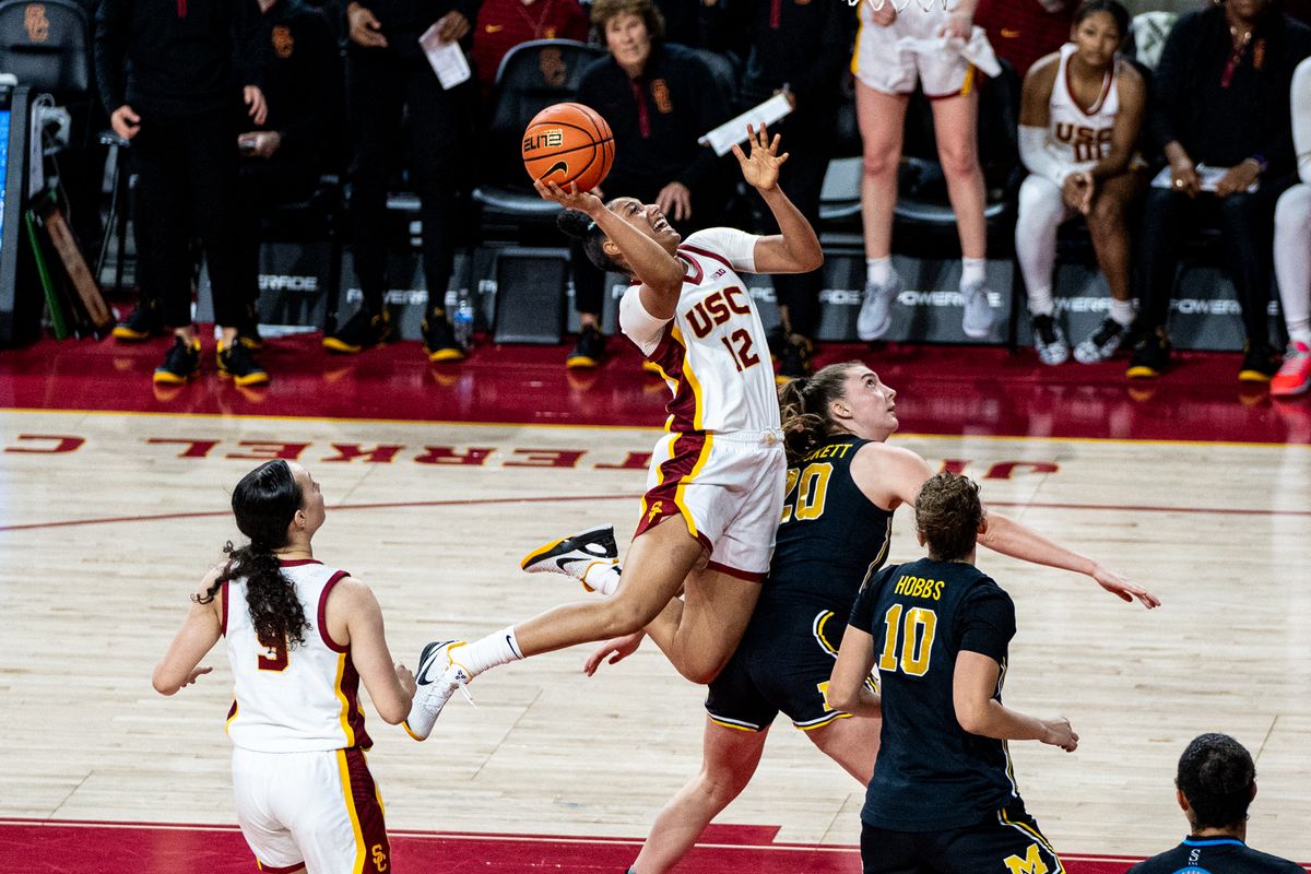 TST Images Michigan at USC