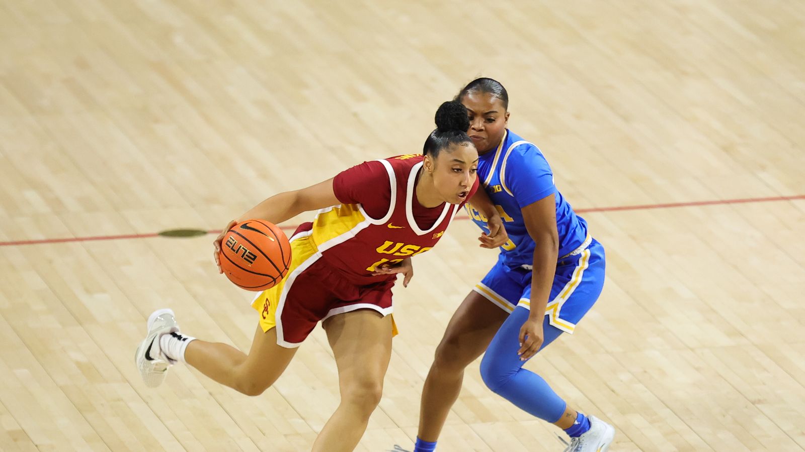 TST Images: USC defeats UCLA, 71-60, at Galen Center