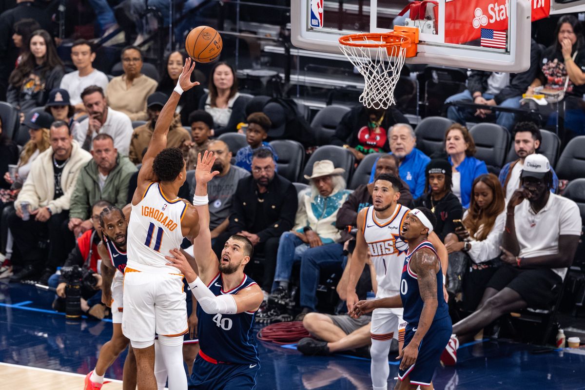 TST Images: Clippers defeat Suns, 129-102, at Intuit Dome