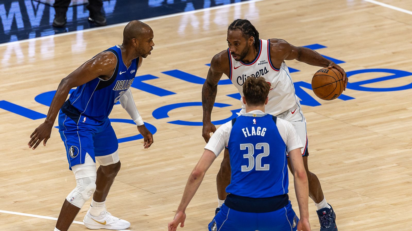 Los Angeles Clippers' historic rise rolls on with victory over Dallas ...