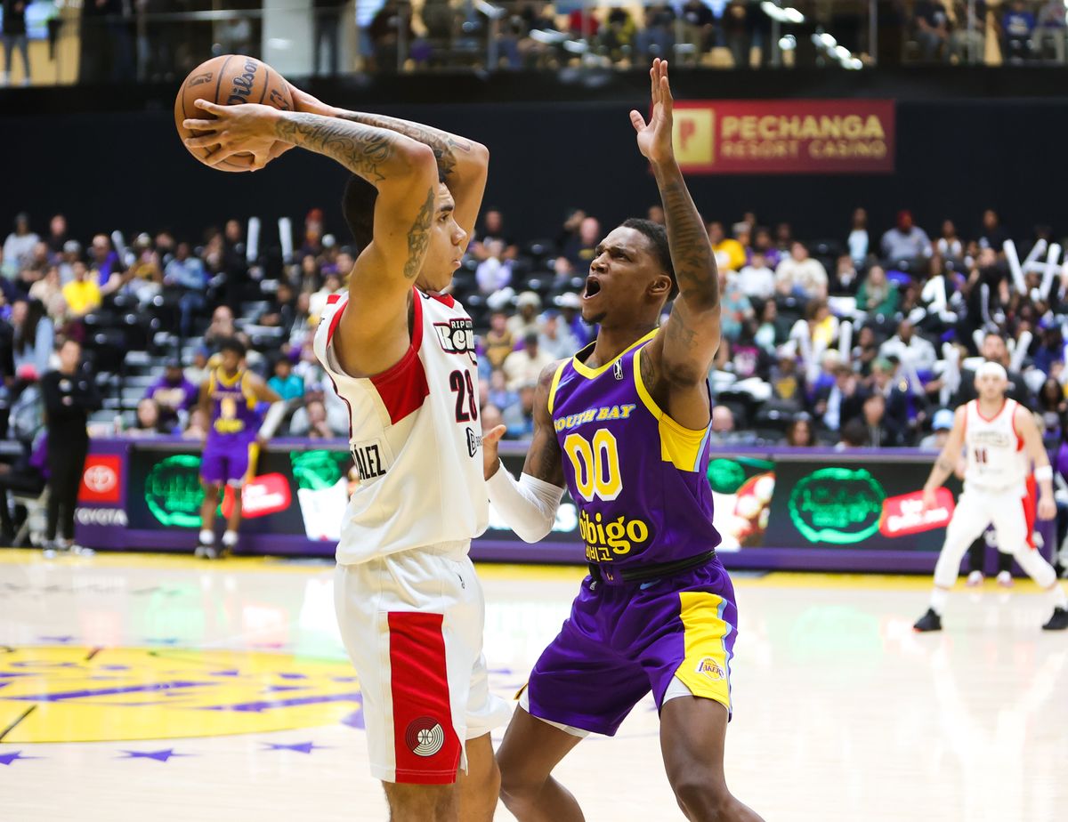 TST Images: South Bay Lakers defeat Rip City Remix, 122-110