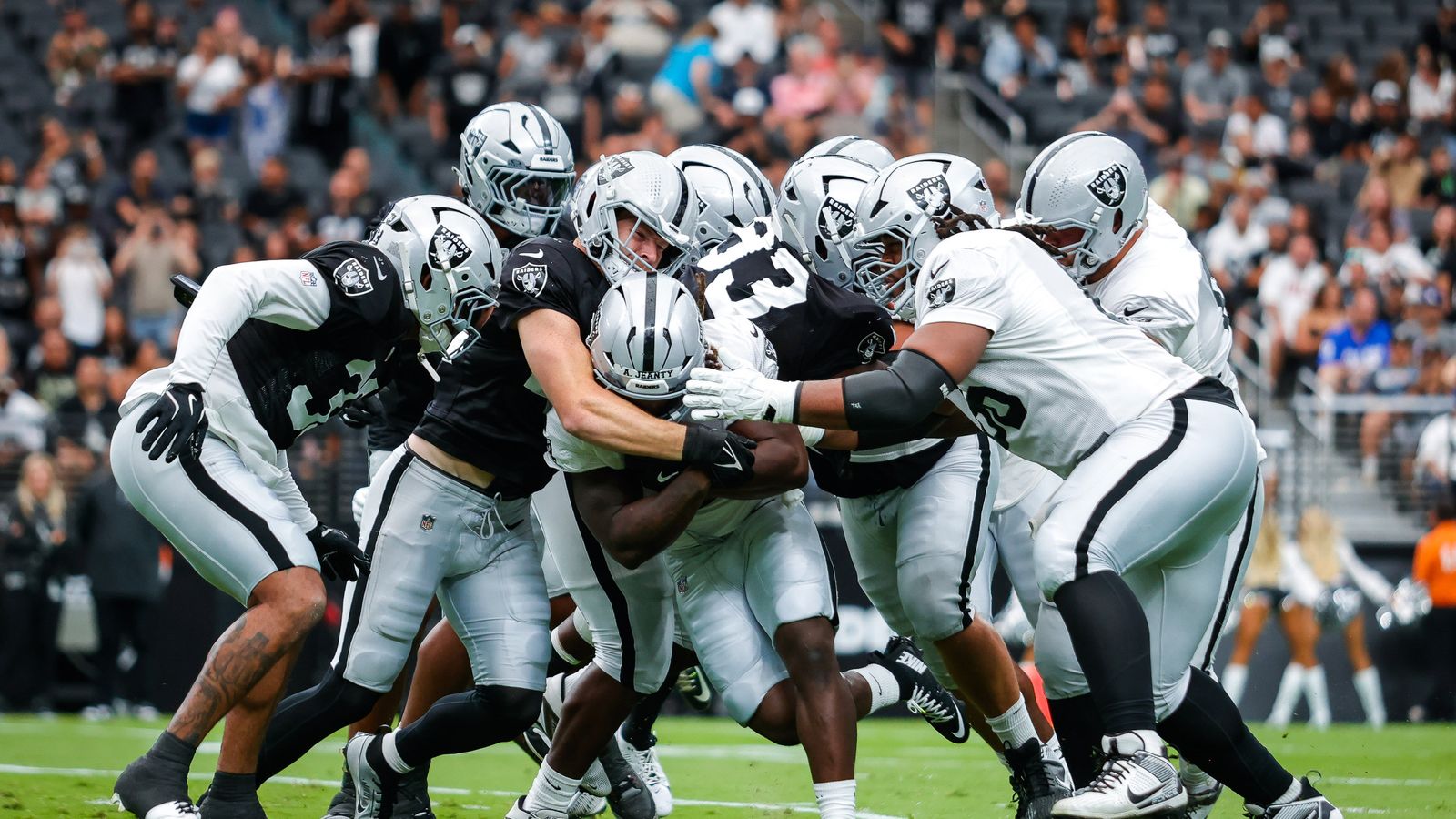 TST Images: Raiders host a mock game at Allegiant Stadium
