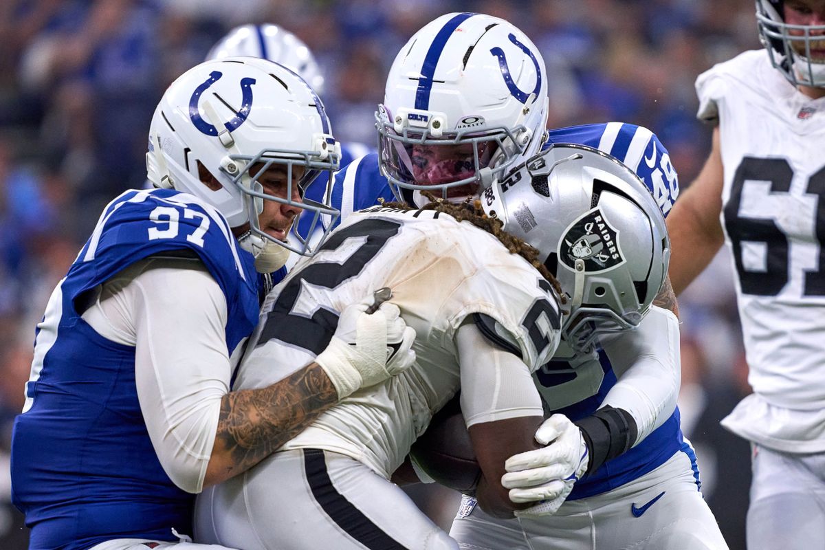 TST Images: Colts defeat Raiders, 40-6, at Lucas Oil Stadium