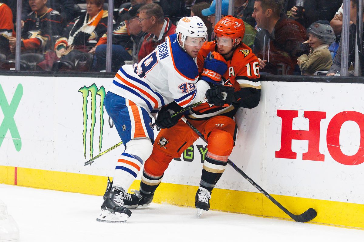 TST Images: Ducks defeat Oilers, 5-3 at the Honda Center
