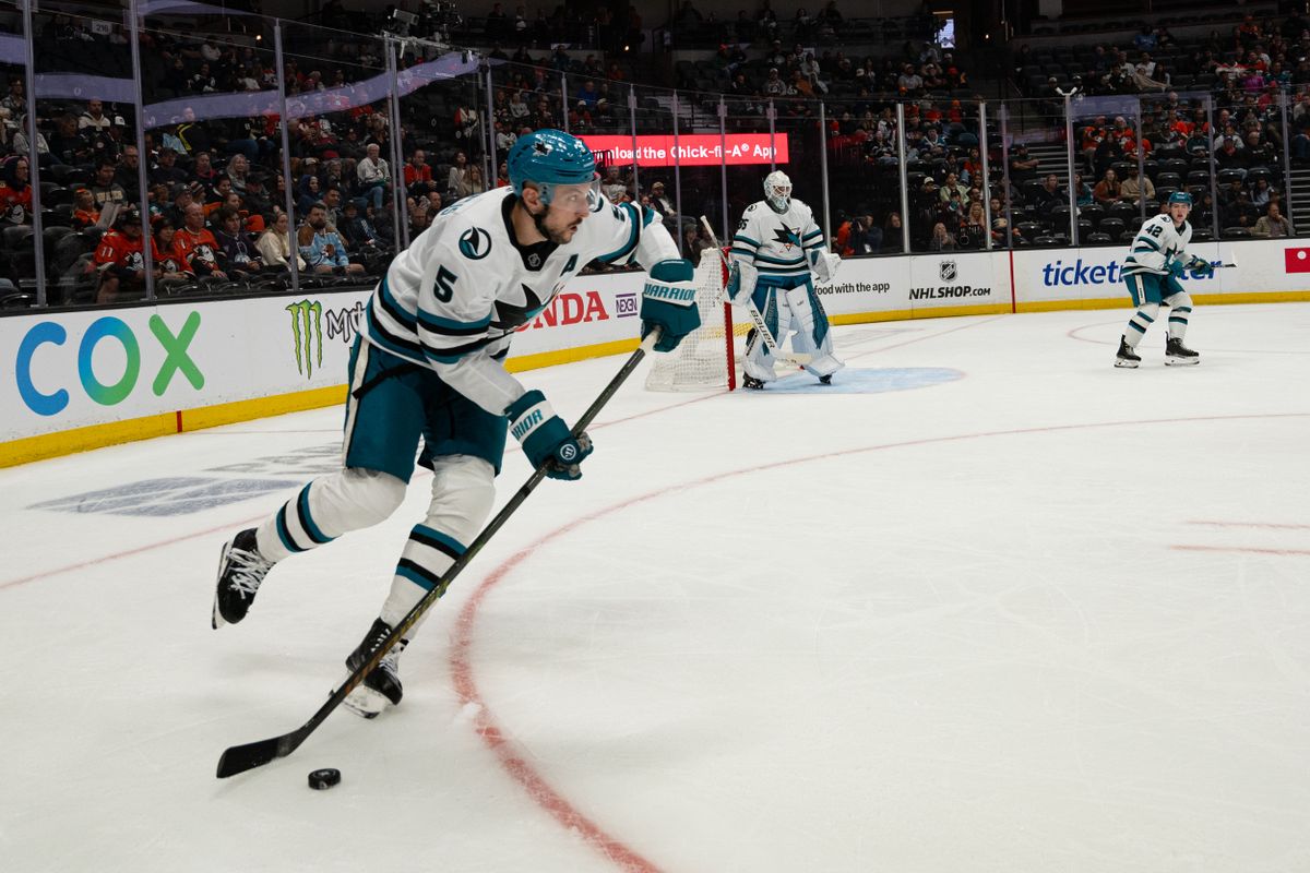 TST Images: Ducks defeats Sharks 3-2, at Honda Center