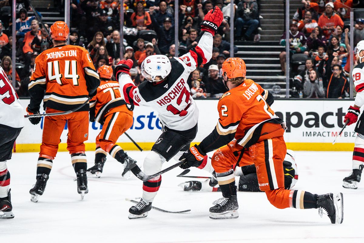 TST Images: Ducks beat Devils, 4-1, at Honda Center