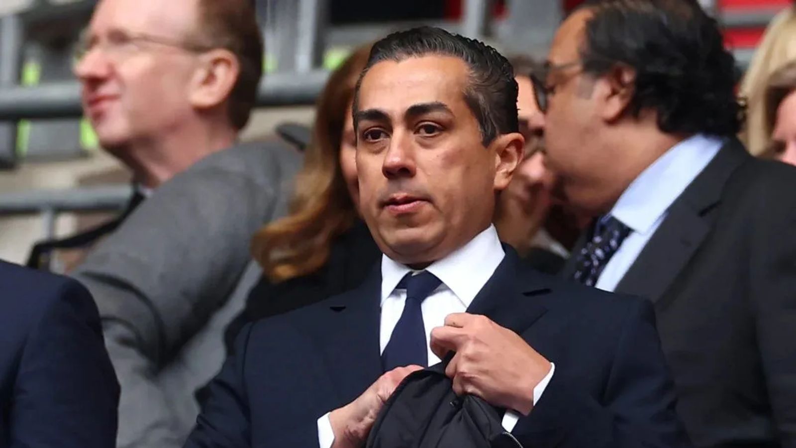 Feliciano emerges as bidder for Padres as Clearlake signals continued ...
