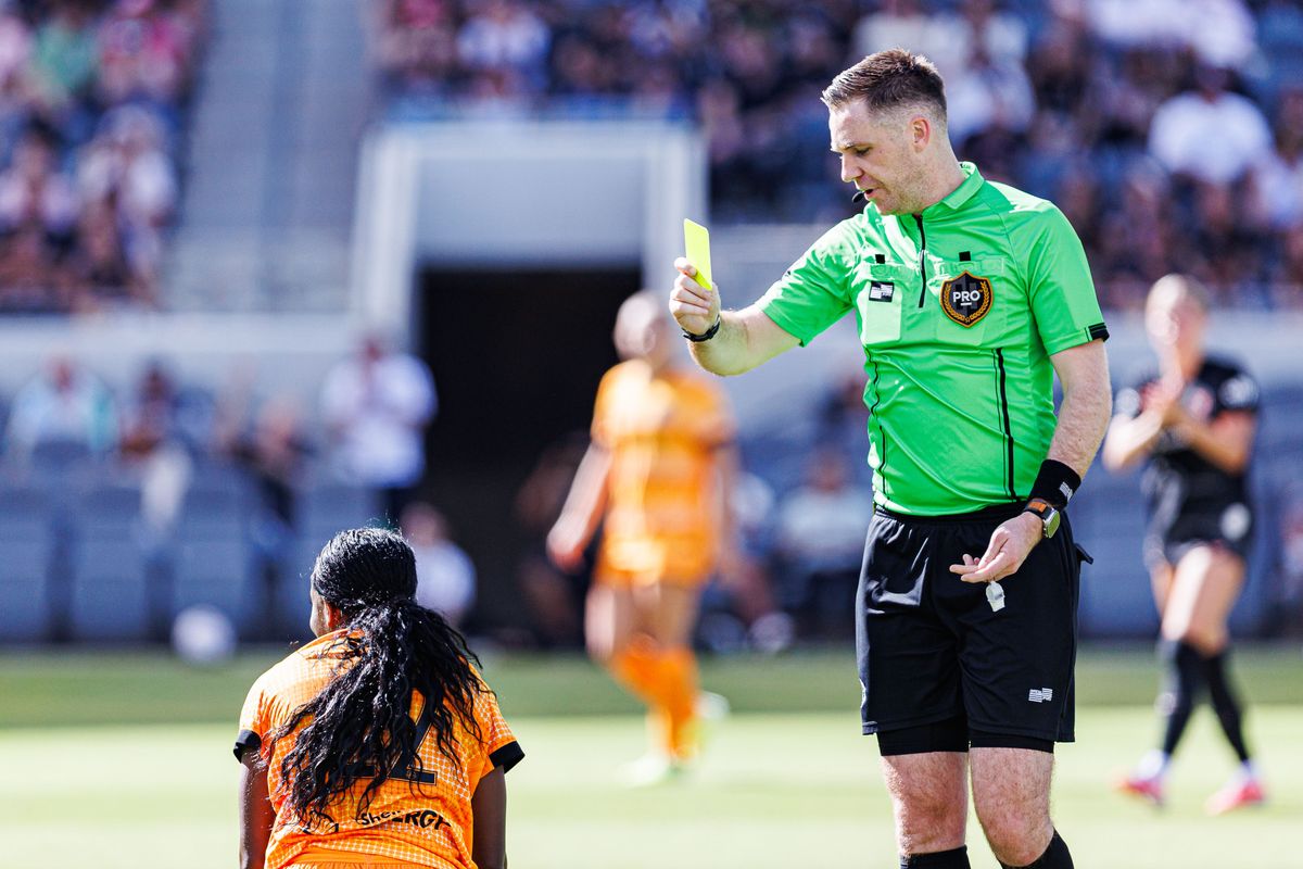 TST Images: Angel City FC defeat Houston Dash, 2-0, at BMO Stadium