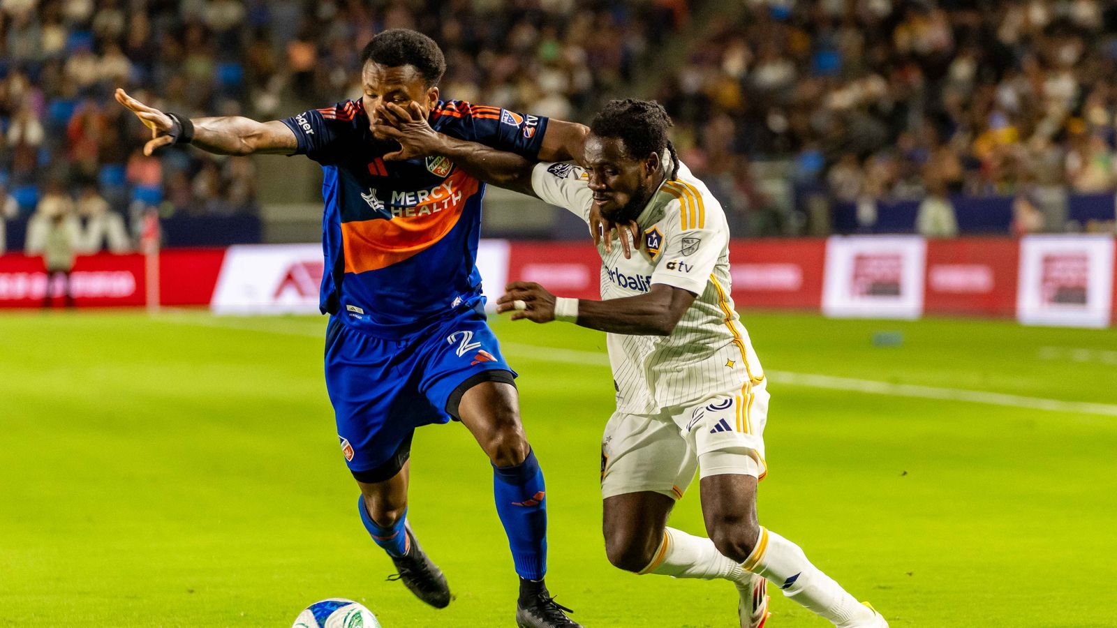 FC Cincinnati defeat the LA Galaxy, 3-2, at Dignity Health Sports Park