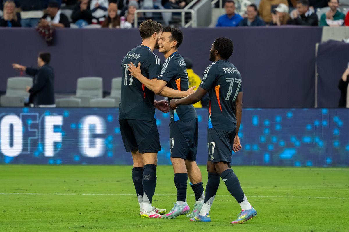 TST Images: San Diego FC defeats FC Dallas, 5-0, at Snapdragon Stadium