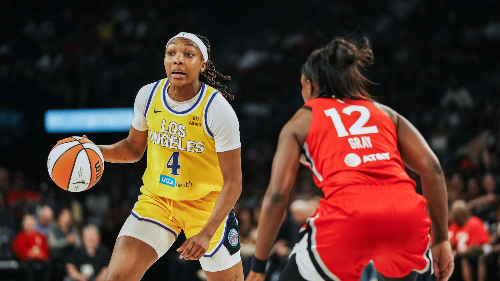 TST Images - Las Vegas Aces defeat Los Angeles Sparks 96-81