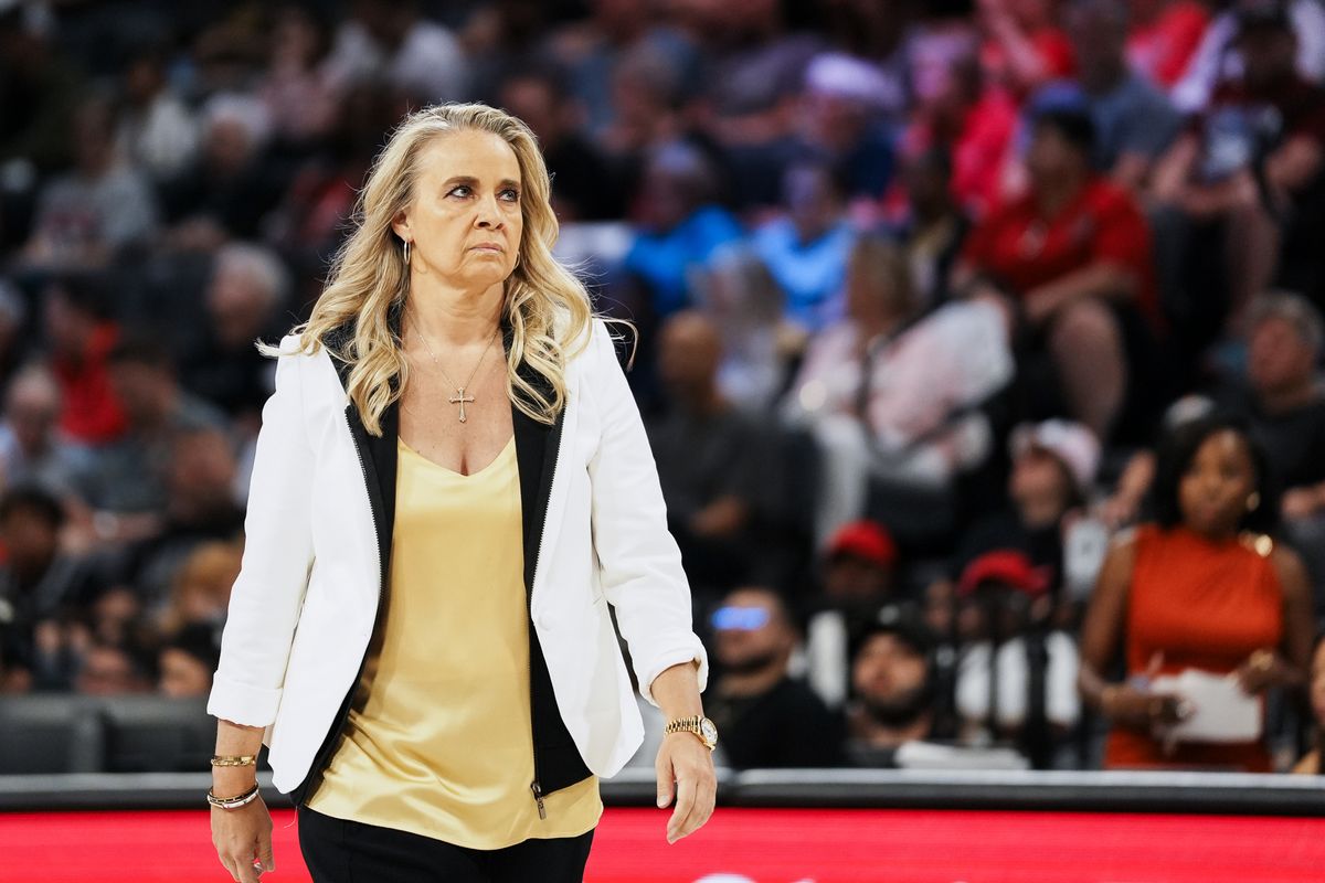 TST Images: Aces defeat Sun, 94-86, at Michelob Ultra Arena