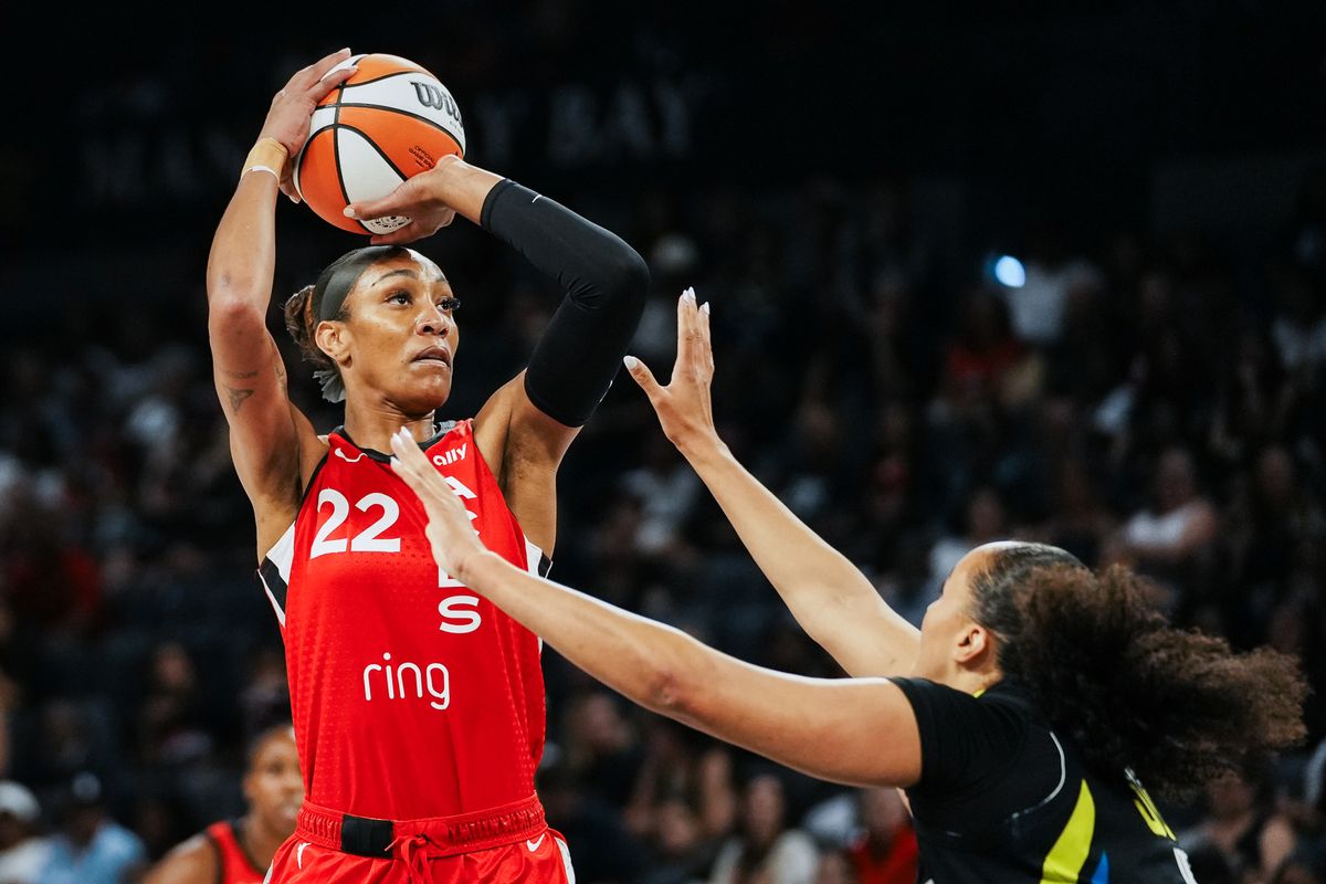 TST Images: Aces defeat Wings, 106-87, at Michelob Ultra Arena
